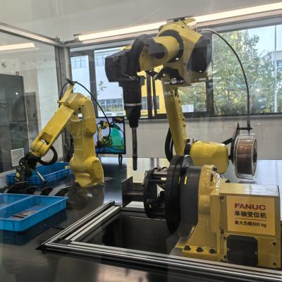 China FANUC M-20iD/25 Welding Robot Load 25kg Arm 1831mm Hollow Wrist with Welding Machine for sale