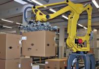 China High Efficiency FANUC Palletizing Robot M-410iC/500 Match Automated Forklift for sale