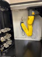 China FANUC LR Mate 200iD 6-Axis Industrial Robot Arm 7kg Payload 717mm Reach for 3C CNC for sale
