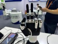 China High Precision Robot Gripper Human Bionic Dexterous Hand Inspire RH56DFX PLC 6 for sale