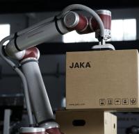 China Carton Stacking Palletizing JAKA Zu12 12kg 1327mm 6Axis Cobot Optional 3D Vision for sale
