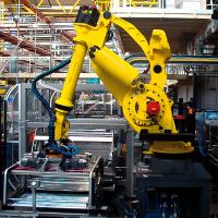 China Industrial Robot FANUC M-900iB/700 Heavy-duty Palletizing Arm High-load Bag Chemical for sale