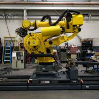 China High Load Industrial Handling Robot FANUC M-900iB/360 Auto Manufacturing Large Parts for sale