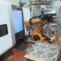 China KUKA KR 70 R2100-2 Industrial Machine Tending Robot 70kg Payload 2101mm Reach for sale