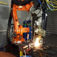 China Intelligent Industrial Welding Robot KUKA KR20 R1820-2 E Robotic Arm for Hardware for sale
