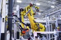 China FANUC R-2000iC 210L Heavy Payload Robot 210kg Capacity 3100mm Reach Automotive Spot for sale