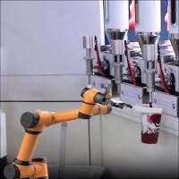 China AI Unmanned Milk Tea Fruit Juice Beverages Coffee Robot Maker AUBO-iH10 Portable for sale