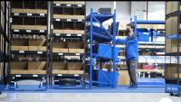 China Hospital Warehousing Logistic Pneumatic Suction Cup Handling Palletizing Good Load for sale
