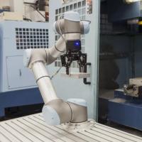 China UR7e Robot High Speed Collaborative Robot Arm 6 Axis Robot Controller for Welding for sale