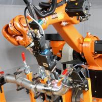 China KUKA 6-Axis Industrial Handling Robot Workstation for Warehouse Logistics for sale