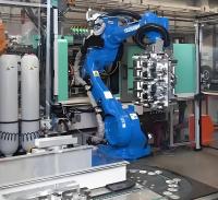 China Yaskawa GP50 50kg Payload Handling Robot with Gripper COGNEX Vision for sale