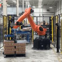 China KUKA KR500 R2800-2 500kg Payload Palletizing Robot 2800mm Reach Heavy Duty for sale