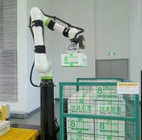 China FANUC CRX-30iA 30kg Payload Collaborative Robot 1889mm Reach Vision Cobot for sale