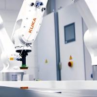 China KUKA KR4 R600-3 4kg Payload Picking and Packing Robot 600mm Reach Vision for sale