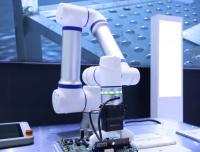 China ELITE CS68 8kg Payload Collaborative Robot 820mm Reach 6-Axis Assembly Cell for sale