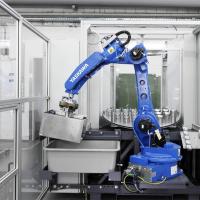 China Yaskawa GP25 25kg Payload Handling Robot 1730mm Reach CNC Loading 3D Vision for sale