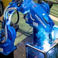 China Yaskawa AR1440 12kg Payload Welding Robot 1440mm Reach Positioner Carbon Steel for sale