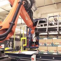 China KUKA KR35 R1840-3 HW 35kg Payload Handling Robot 1840mm Reach Guide Rail for sale