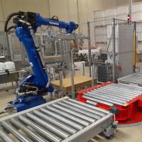 China Yaskawa GP180-120 120kg Payload Handling Robot 3058mm Reach Long Reach for sale
