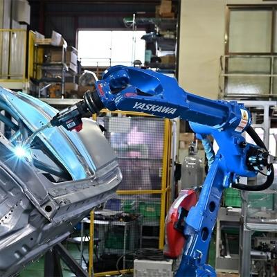 China Yaskawa AR1440 12kg Payload Arc Welding Robot 1440mm Reach with AOTAI Welder for sale
