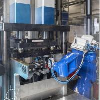 China Yaskawa GP7 7kg Payload Assembly Robot 927mm Reach 6-Axis Multi Process for sale