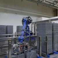 China Yaskawa GP88 88kg Payload Handling Robot 2236mm Reach Vacuum Sheet Metal for sale