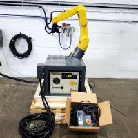 China FANUC LR Mate 200iD 7kg Payload Handling Robot 911mm Reach 6-Axis Precision for sale