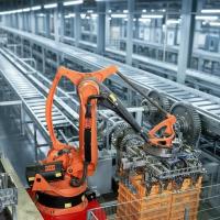China KUKA KR40 PA 40kg Payload Palletizing Robot 2091mm Reach 4-Axis IP65 for sale