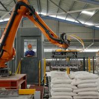 China KUKA 800kg Payload Palletizing Robot 3200mm Reach Gripper Steel for sale