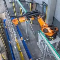 China KUKA KR300-2 PA 300kg Payload Palletizing Robot 3150mm Reach Handling for sale