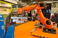 China KUKA KR120 R3100-2 120kg Payload Handling Robot 3100mm Reach Automotive for sale