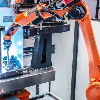 China KUKA KR8 R1640-2 ARC HW 8kg Payload Welding Robot 1640mm Reach Steel Structure for sale