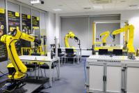 China FANUC LR Mate Teaching Robot 4kg Payload 717mm Reach Industry 4.0 Education for sale