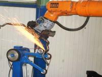 China KUKA KR70 R2100 70kg Payload Handling Robot 2100mm Reach 6-Axis for sale