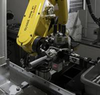 China FANUC LR Mate 200iD 7kg Payload Handling Robot 717mm Reach Compact Mini for sale