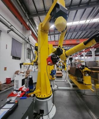 China FANUC Gantry Robot Welding Workstation Suspended Rail for Steel Battery Tray for sale