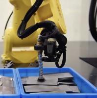 China FANUC LR Mate 200iD/7L 7kg Payload Handling Robot 911mm Reach Narrow Space for sale