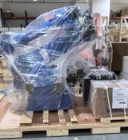 China Yaskawa GP180 180kg Payload Handling Robot Sheet Loading Unloading for sale