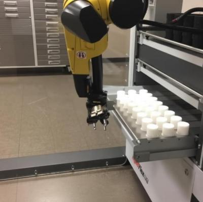 China FANUC M-20iD/25 25kg Payload Machine Tending Robot 2272mm Reach CNC for sale