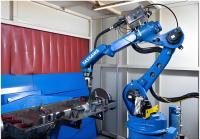 China Yaskawa AR2010 12kg Payload Welding Robot with MOTOWELD RD500S Complete Kit for sale