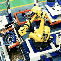 China FANUC R-2000iC/210F 6 Axis Robot 210kg Payload for Semi Trailer Axle Machining Powder Coating Assembly Welding and Handling for sale