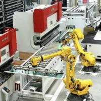 China FANUC R-2000iC/210F Industrial Robot 6 Axis Robotic Arm 210 kg Payload 2655 mm Reach Spot Welding Handling Robot for sale