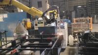 China Compact Fanuc M-10iD/12 145kg Payload 1441mm Reach 6-Axis with PLC & Engine Custom Grating IP67 Protection for Laser Welding for sale