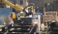 China Compact Fanuc M-10iD/12 145kg Payload 1441mm Reach 6-Axis with PLC & Engine Custom Grating IP67 Protection for Laser Welding for sale