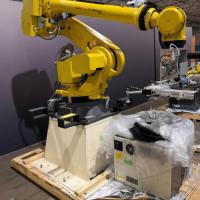 China Fanuc R-2000iC/165F Industrial Robot Arm 165kg High Speed Picking and Placing with PLC Gearbox Motor & Engine Linear Axis for sale