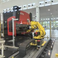 China FANUC R-2000iC/165F Industrial Robot 165kg 2655mm with Pneumatic Suction Cup for Die Casting Machine Bending Machine Handling for sale
