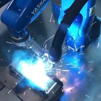 China Yaskawa AR1440 6 Axis Industrial Welding Robot 12kg Payload 1440mm Reach Arc Welding Robotic Arm YRC1000 Controller for sale