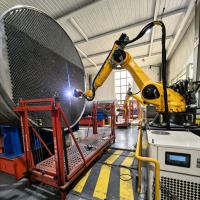 China FANUC M-410iC/12L Robot 12kg 3123mm Integrated with Laser Source and Weld Seam Tracking for Pressure Vessel Laser Welding for sale