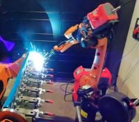 China New KUKA KR 8 R2100-2 Industrial Robot 8kg Payload 2100mm Reach 6 Axis Articulated Arm AC Servo Motor & Gearbox PLC IP67 KR C5 for sale