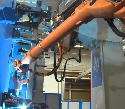 China KUKA KR35 R1840-3HW Hollow Wrist Industrial Robot 35kg Payload 6 Axis Robotic Arm Seamless Arc Welding Gearbox Engine Motor for sale